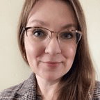 Memahami Distribusi Frekuensi dalam Psikologi: Cara Menggali Data ...