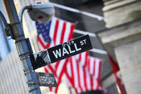 J Curve Explained 2025: Economic Impact, Key Uses, and Real Example ...