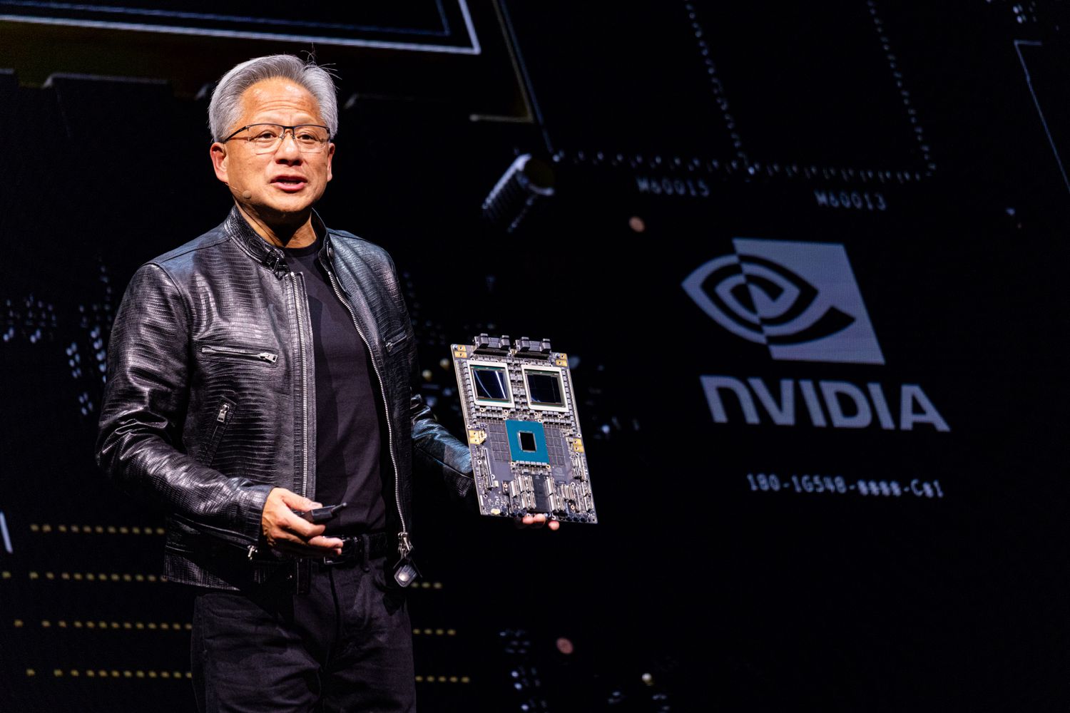 Permintaan Chip Nvidia Melonjak Tajam, CEO Ungkap Keunggulan Produk AI | Berita Pasar