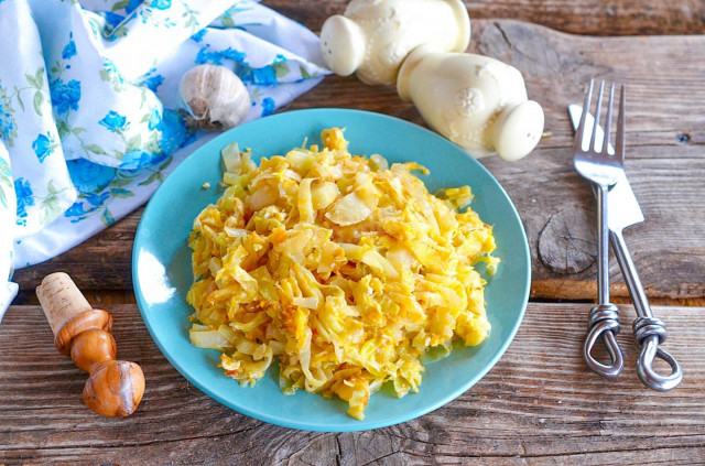 Delicious Pan-Fried Cabbage with Eggs: A Simple and Nutritious Meal ...