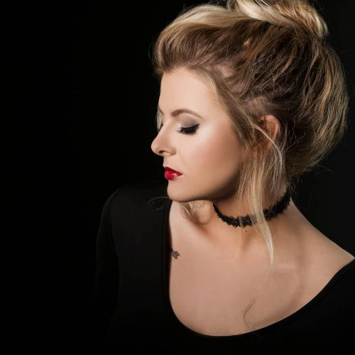 Talk to Me 🎵 by Vanotek & Bastien | Listen Online & Download High ...